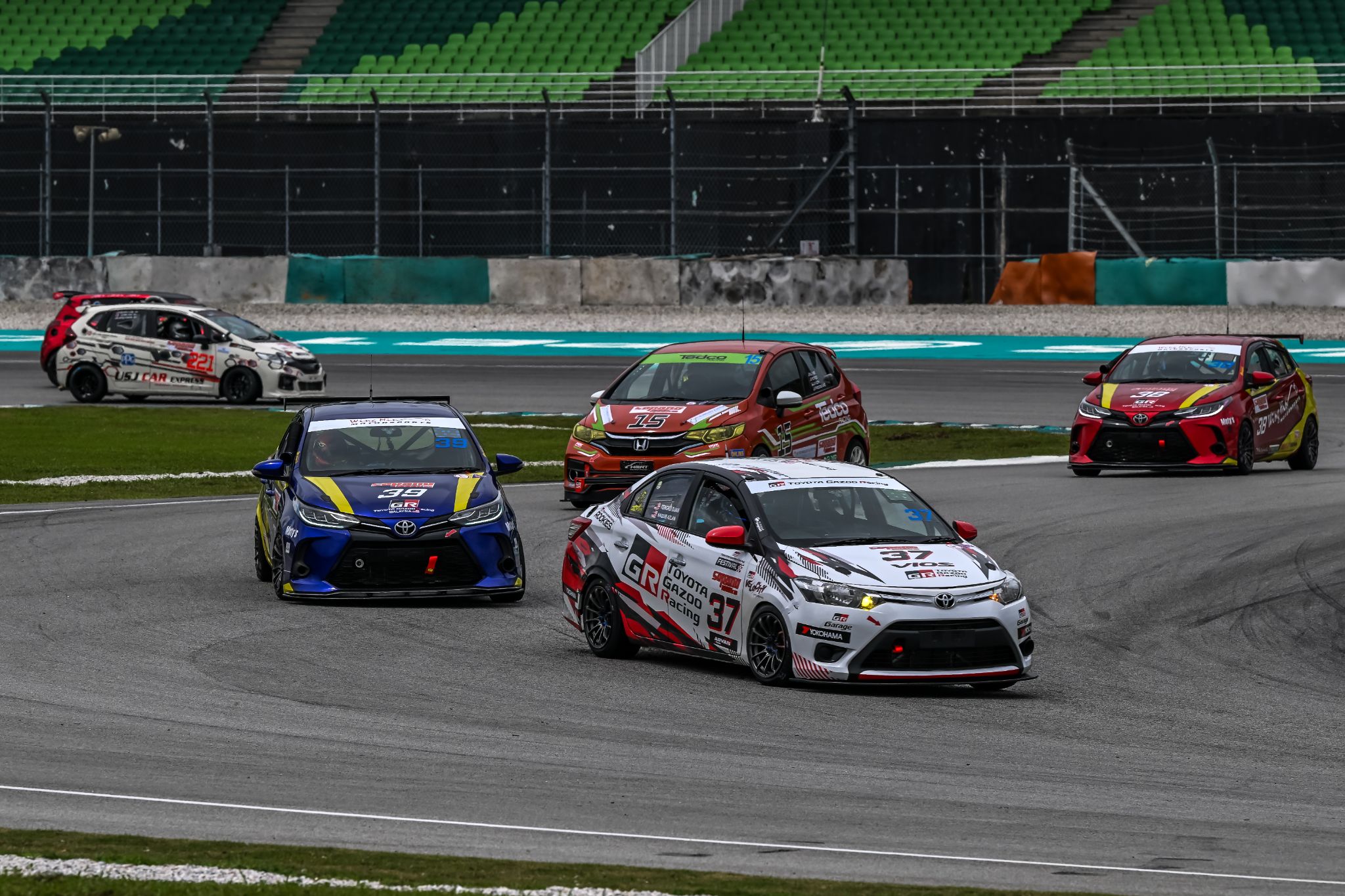 Kejayaan Gemilang Toyota dalam Perlumbaan Sepang 1000KM Endurance