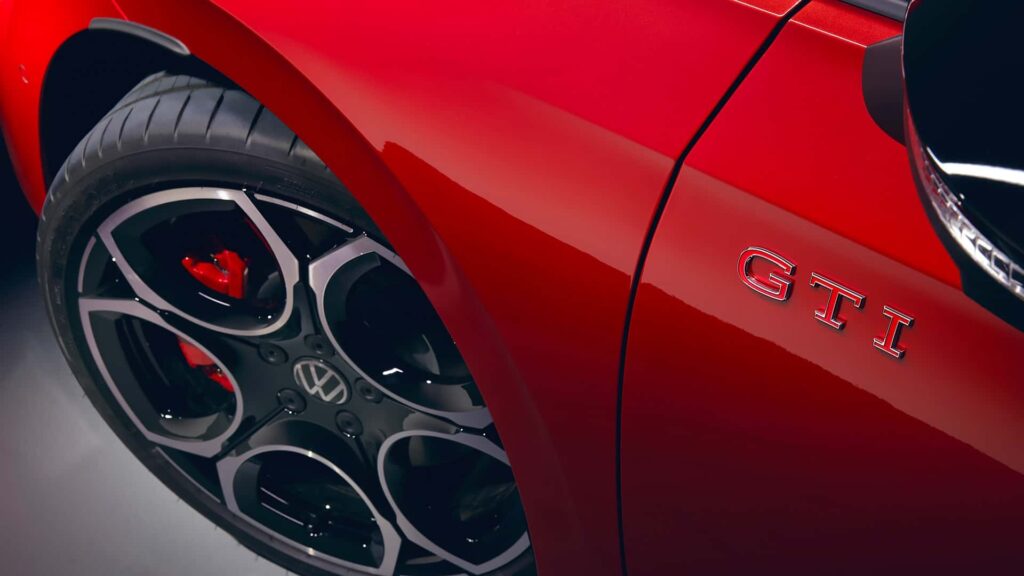 Volkswagen Golf GTI 2024 Facelift: Lebih Berkuasa, Lebih Sporti!