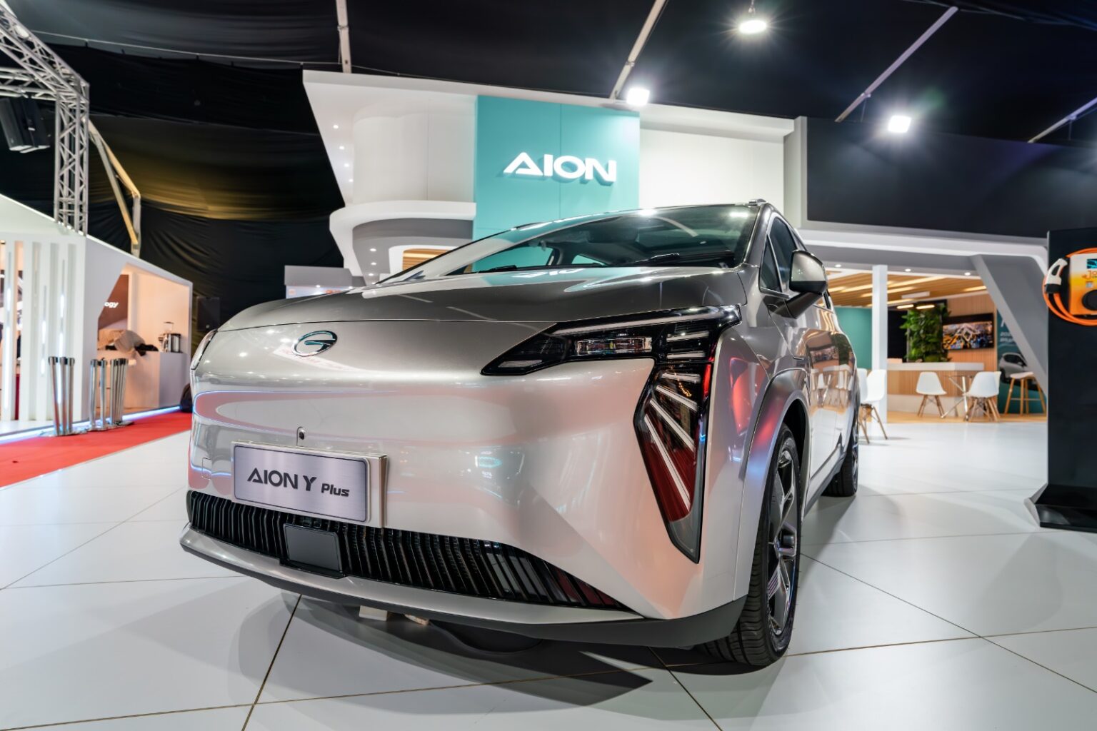 Minyak RON 95 vs RON 97 - Apa Beza dan Mana Lebih Baik? - Roda Panas